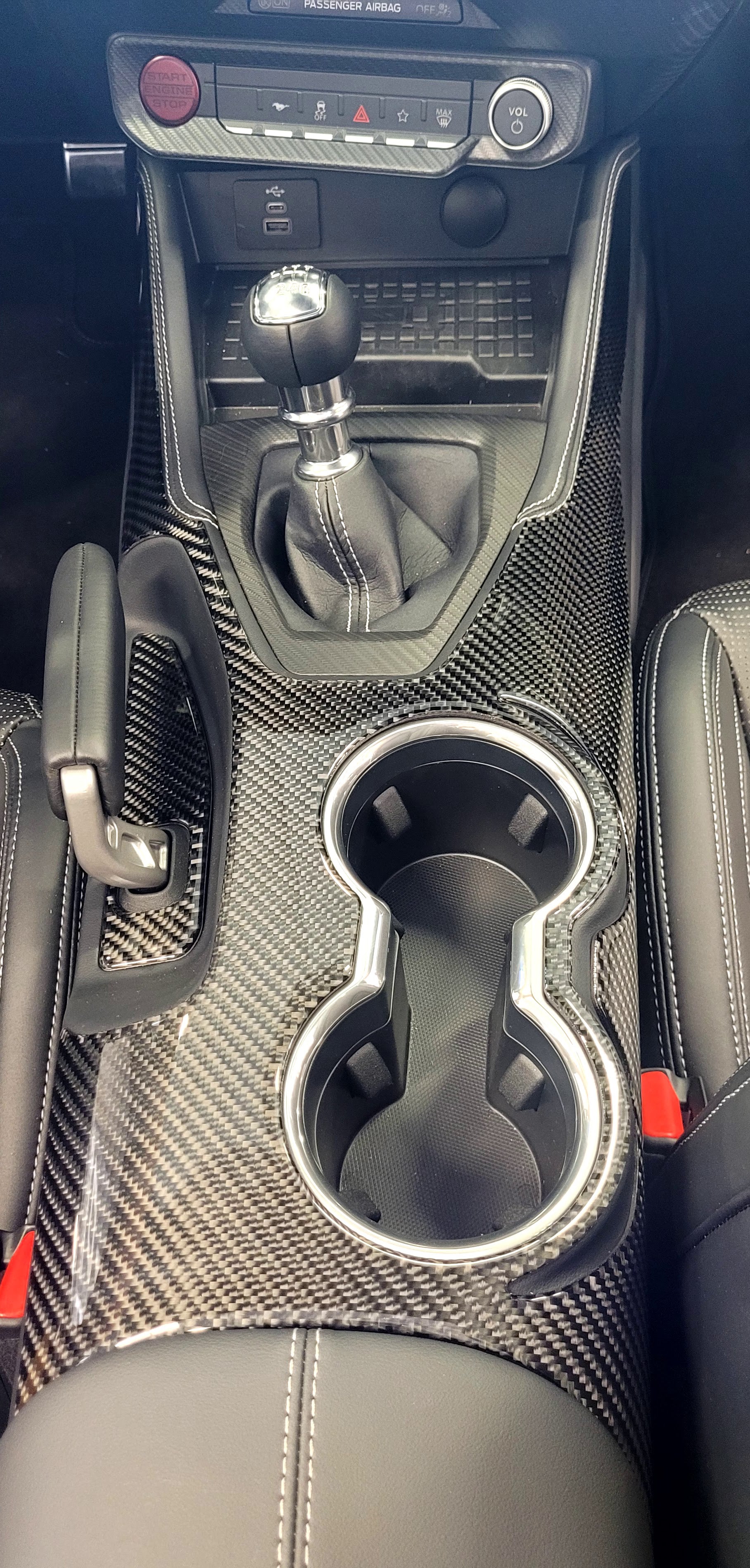 DynaCarbon™ Carbon LHD Full Center Console Shifter trim for Ford Musta ...
