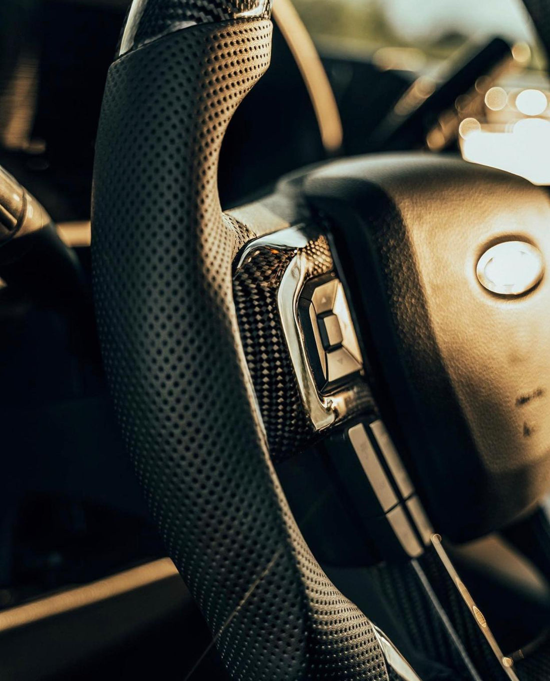 2015-2019 Ford F-150 Steering Wheel (button surround trims included ...